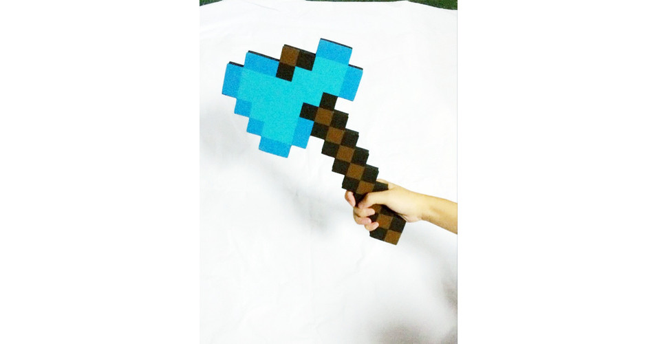 Minecraft nagy szivacs gyémánt fejsze - 8.990 Ft